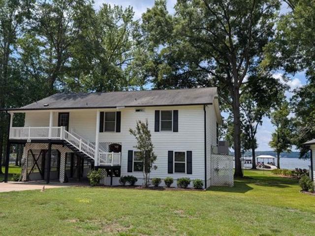 2364 Lakeside Dr, Liberty Hill, SC 29074