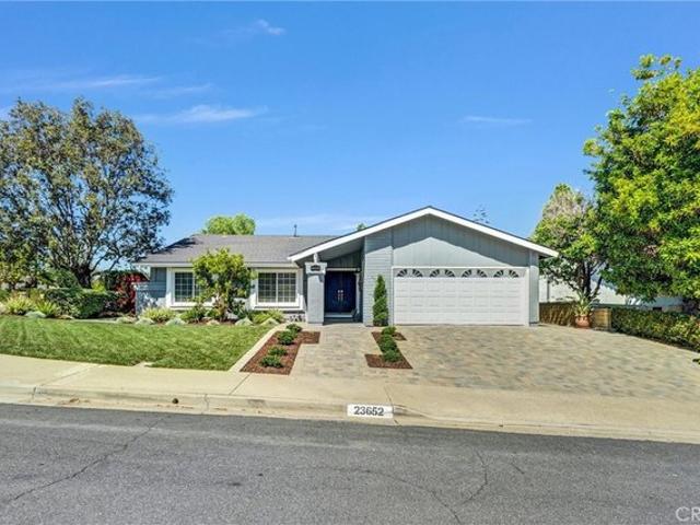 23652 Amalia Pl, Mission Viejo, CA 92691