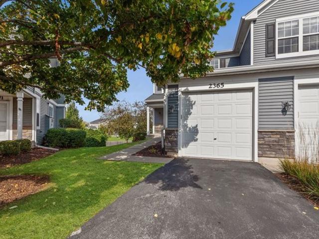 2365 Overlook Ct, Naperville, IL 60563