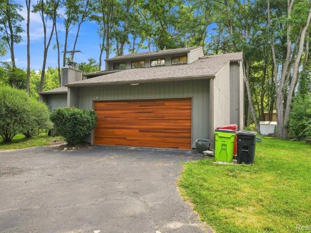 2365 Lochaven Road
