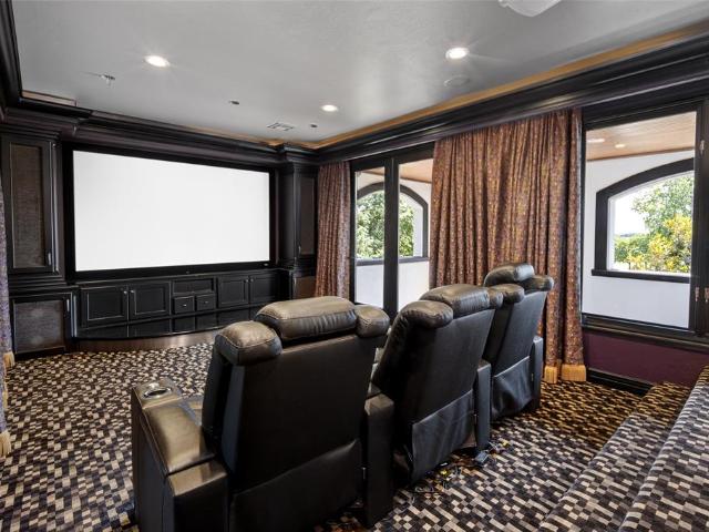 2366 Clubhouse Drive