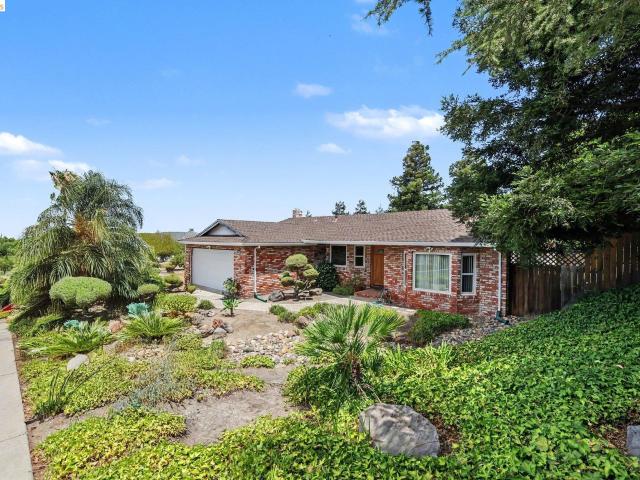 2366 Glendale Cir