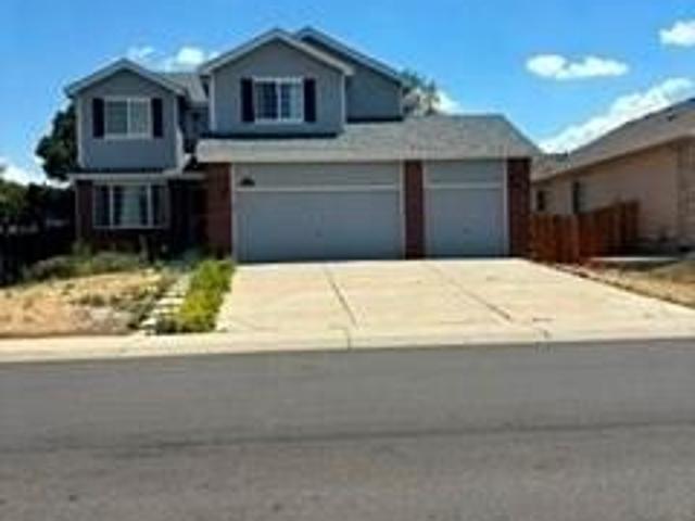 2366 S Genoa St, Aurora, CO 80013
