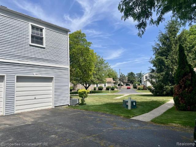 23672 N Rockledge