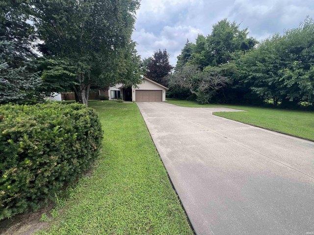 23679 County Road 18, Elkhart, IN 46516