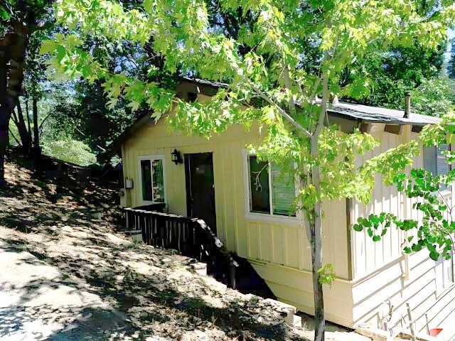 2367 Deep Creek