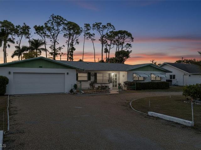 2367 Dover Ave, Fort Myers, FL 33907 | MLS #2025024 | Compass