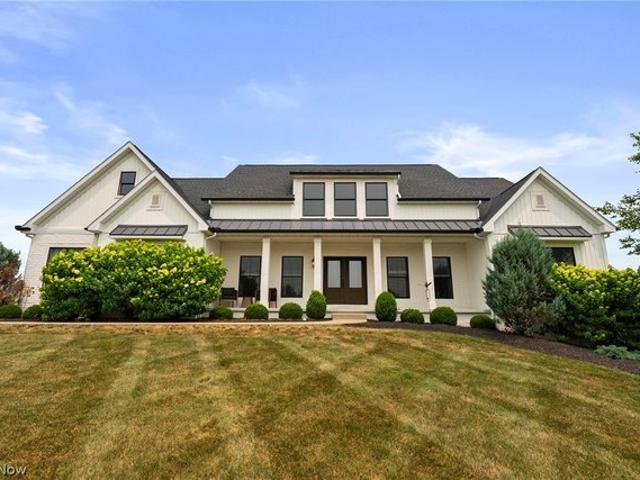 2367 Hearth Hill Ln, Wadsworth, OH 44281