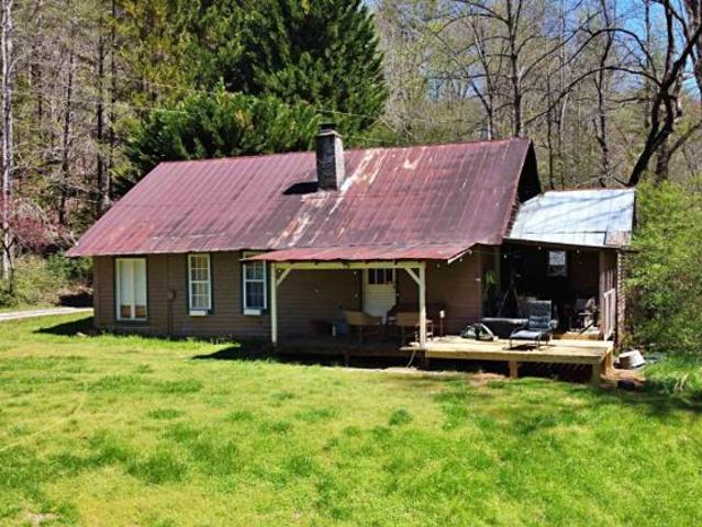 2367 John Crow Rd, Cleveland, GA 30528