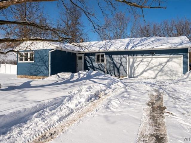 2367 Long Rd, Grand Island, NY 14072