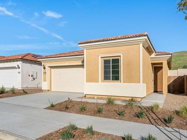 23686 Highvale Dr, Corona, CA 92883