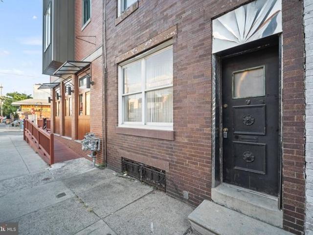 2368 E Norris St, Philadelphia, PA 19125