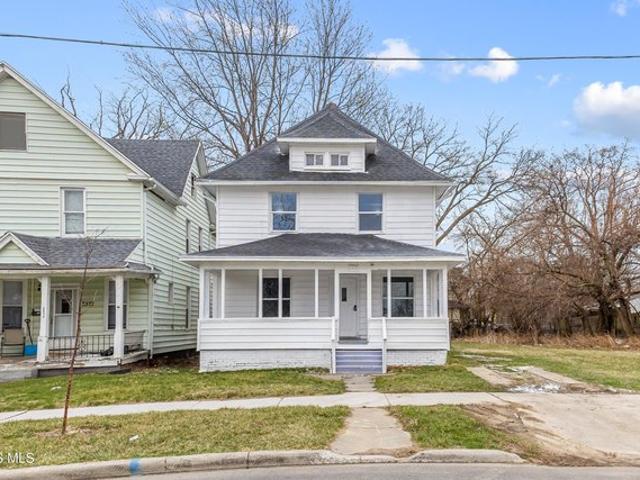 2368 Hollywood Ave, Toledo, OH 43620