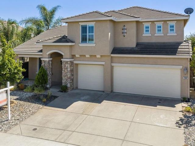 2368 Lockton Dr, Roseville, CA 95747