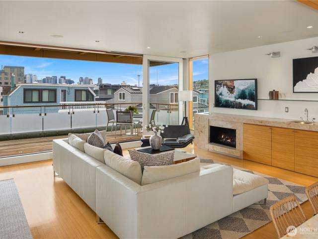 2369 Fairview Avenue E # 6