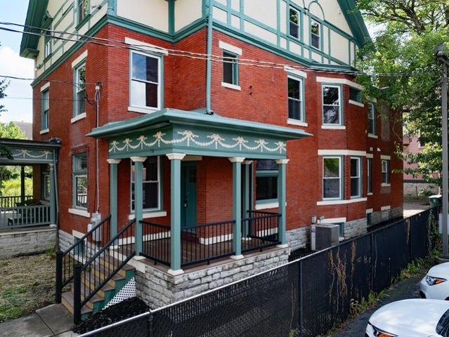 2369 Park Ave, Cincinnati, OH 45206