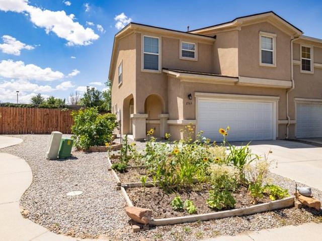 2360 Academic Pl SE, Albuquerque, NM 87106