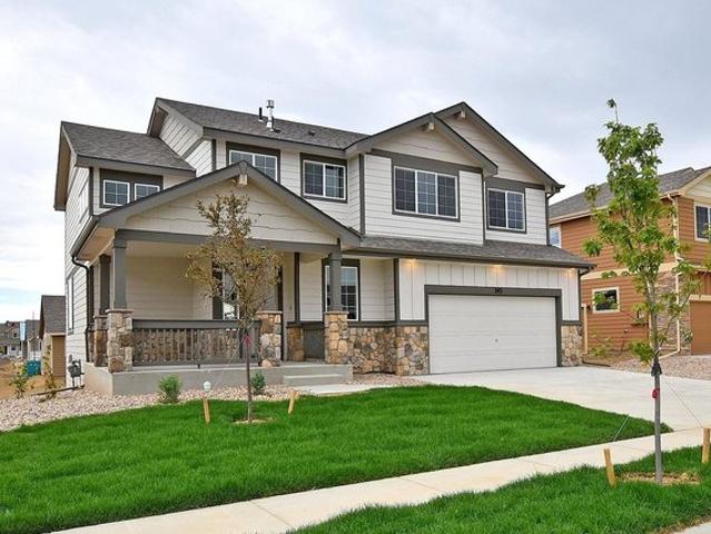 2360 Blissful Ln, Johnstown, CO 80534