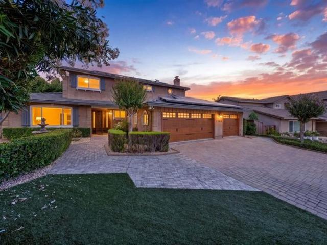 2360 Churchill Dr, Milpitas, CA 95035