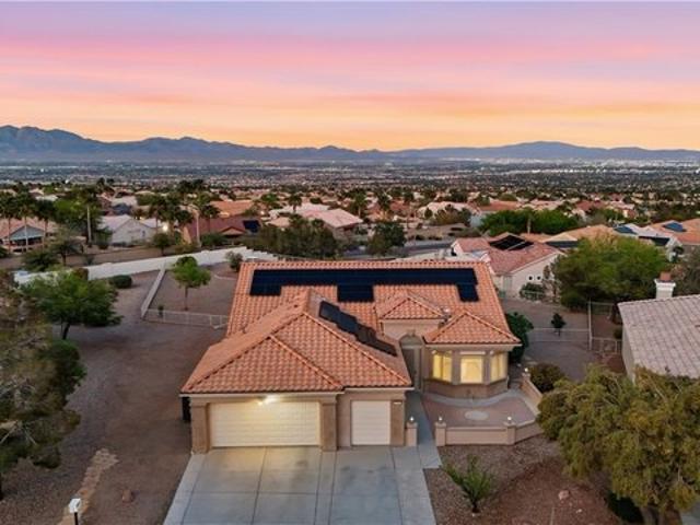 2360 Lauren Dr, Las Vegas, NV 89134
