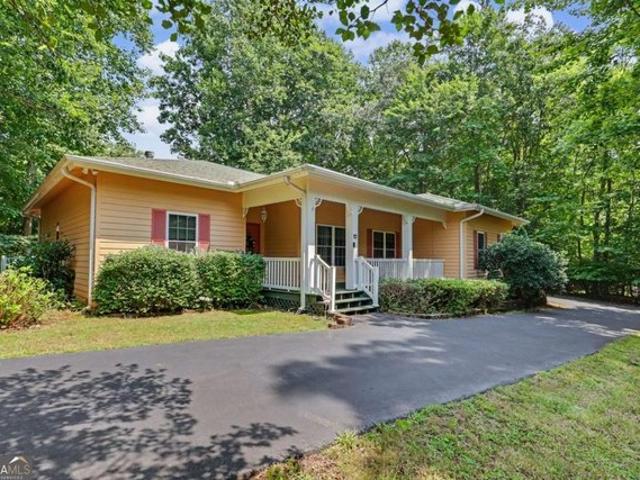 2360 Robin Hood Trl, Hiawassee, GA 30546
