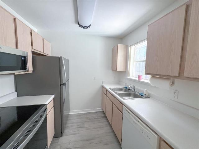 2360 SW Archer Rd, Unit 206, Gainesville, FL 32608 | MLS #GC542070