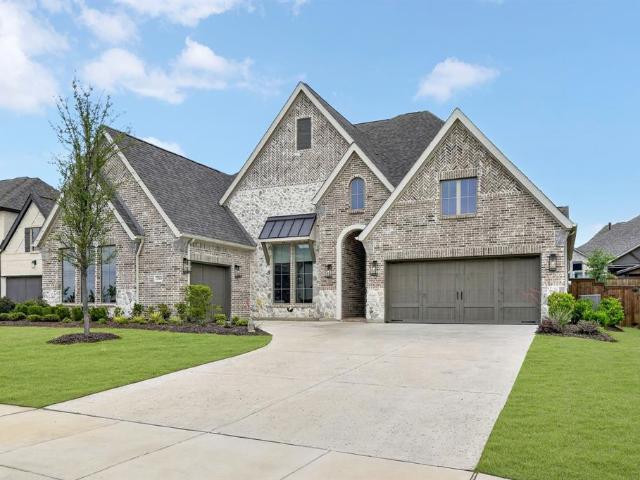 2360 Shady Hill Drive