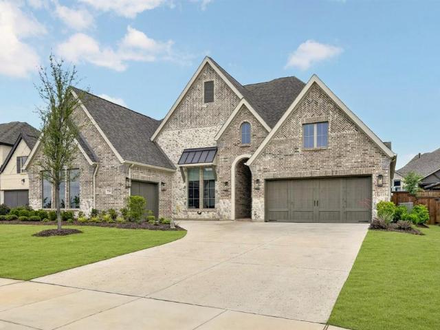 2360 Shady Hill Drive