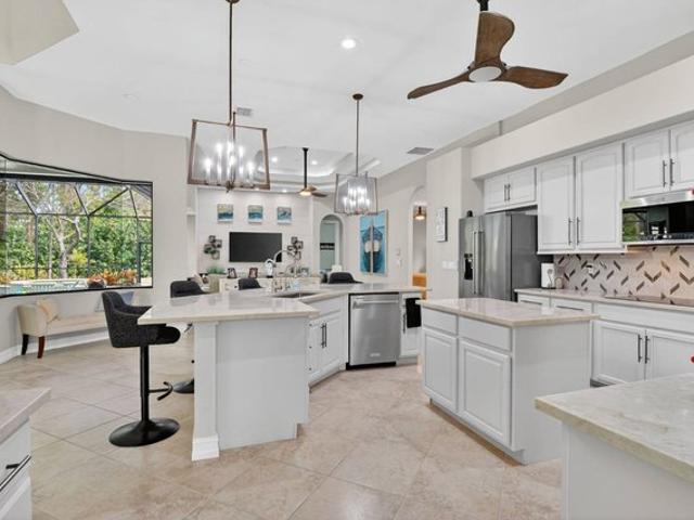 2360 19th St SW, Naples, FL 34117