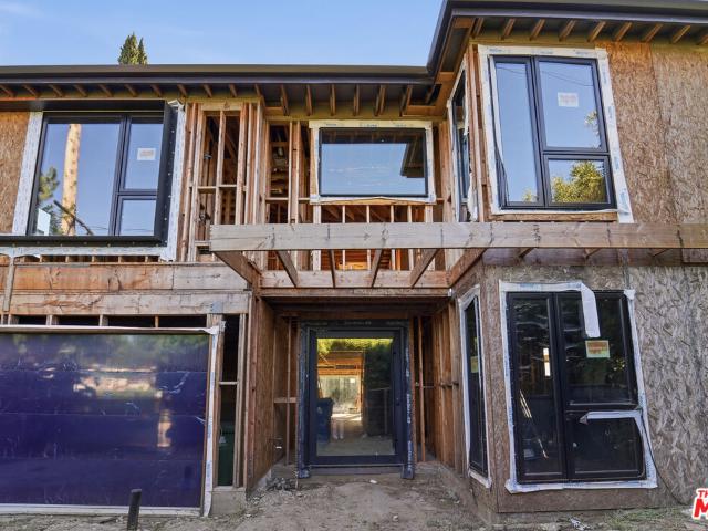 2361 Overland Ave, Los Angeles, CA 90064 | MLS #26782 | Compass