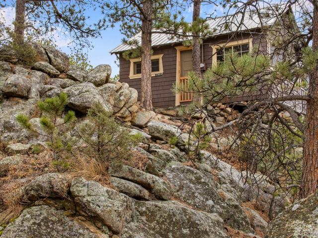 2361 Bellevue Drive