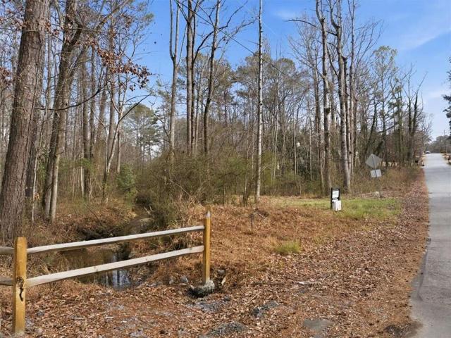 2361 Hembree Dr, Marietta, GA 30062 | MLS #7754 | Compass