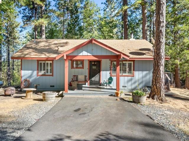 23625 Rock Hammer Ln, Groveland, CA 95321
