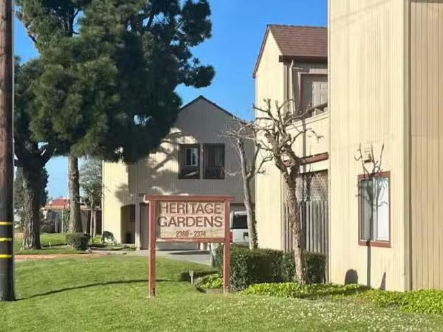 2362 N MAIN ST UNIT 5, SALINAS, CA 93906 Condo/Townhome For Sa.