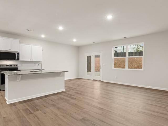 2362 Carlton Parkway
