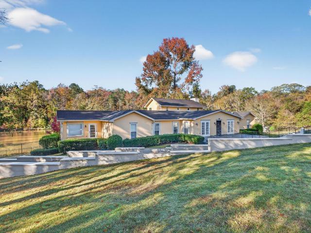 2362 Pineridge Drive