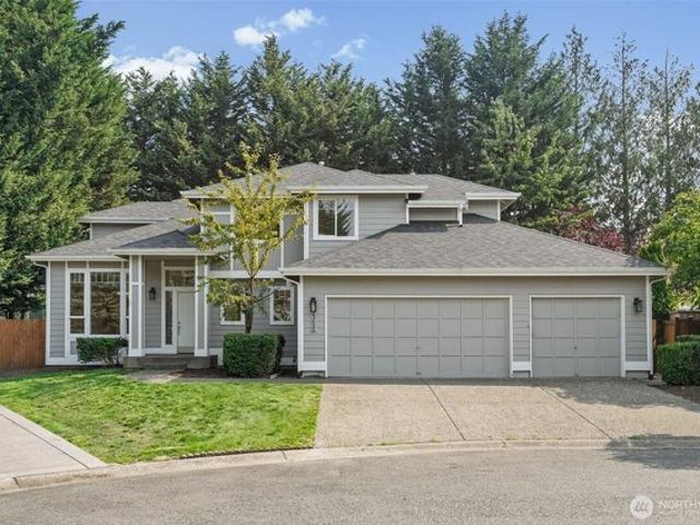 23633 SE 267th Pl, Maple Valley, WA 98038