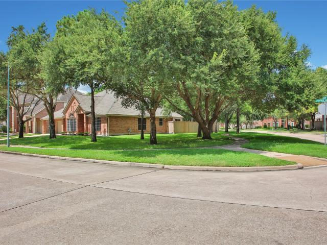 23638 Litchfield Bend Lane