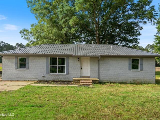 2363 Grass Pond Road, Hernando, MS 38632