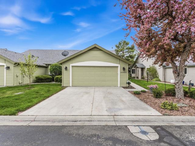 2363 River Oaks Dr