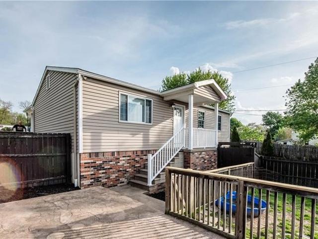 236 22nd St, New Derry, PA 15671