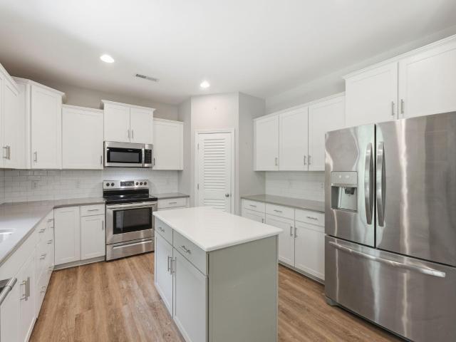 236 Colonnade Dr, Elon, NC 27244 | MLS #10169