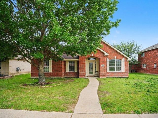 236 Copeland Dr, Cedar Hill, TX 75104