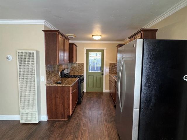236 Avenida Monterey 1