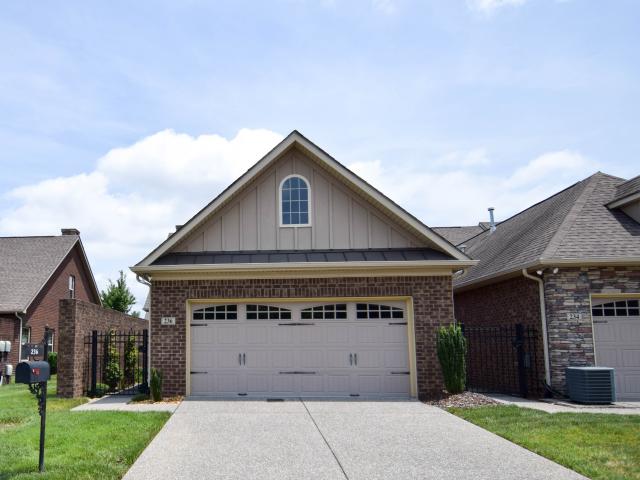 236 Glennister Ct