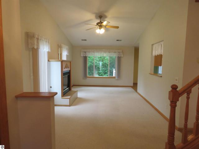 236 Greenview Circle # 24