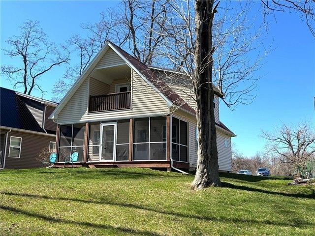 236 Danielle Ln, Hamlin, NY 14464