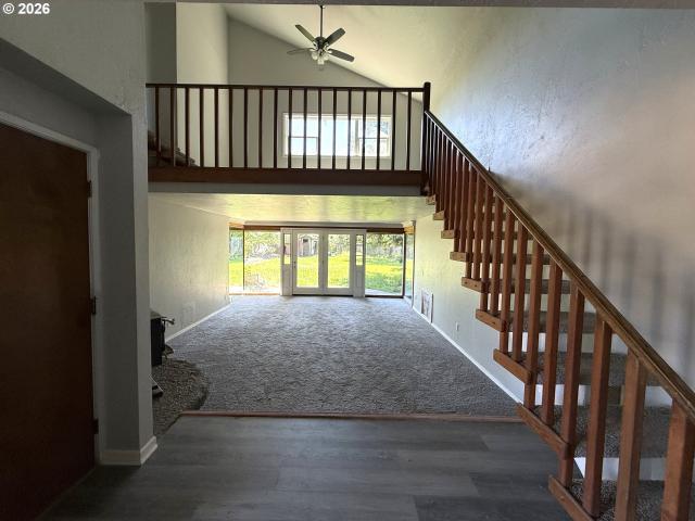 236 de barr ave