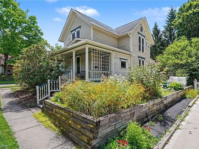 236 E Williams St, Kent, OH 44240