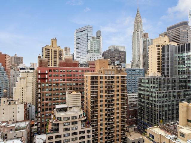 236 East 47th Street, Unit 21B